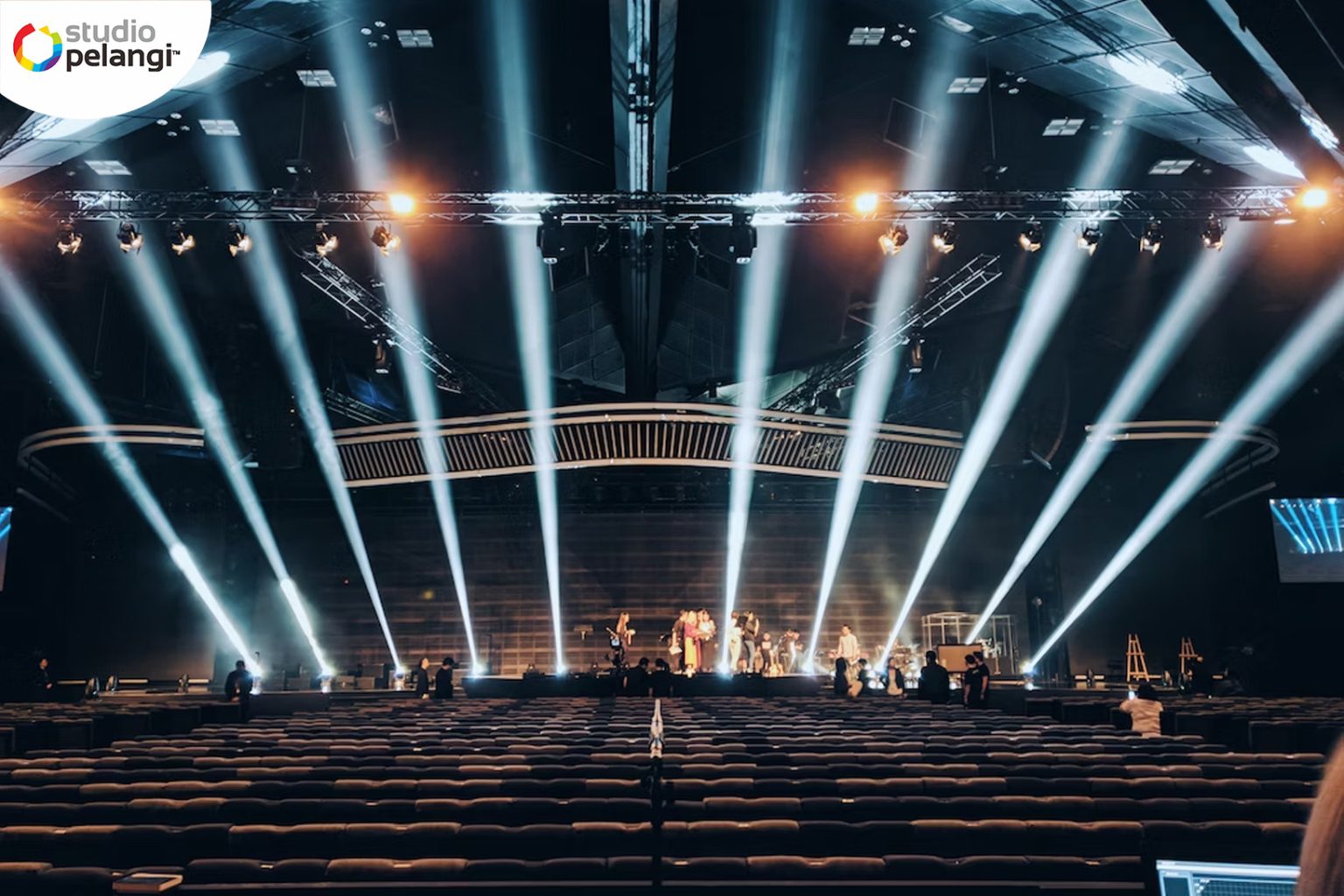 Bagaimana Lighting pada Panggung Bekerja? - Pelangi Event Production