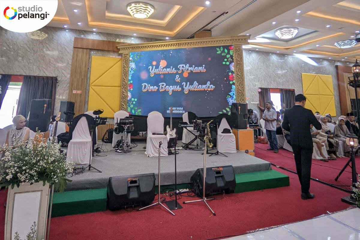 Membangun Panggung Portable yang Praktis dan Efisien - Pelangi Event ...